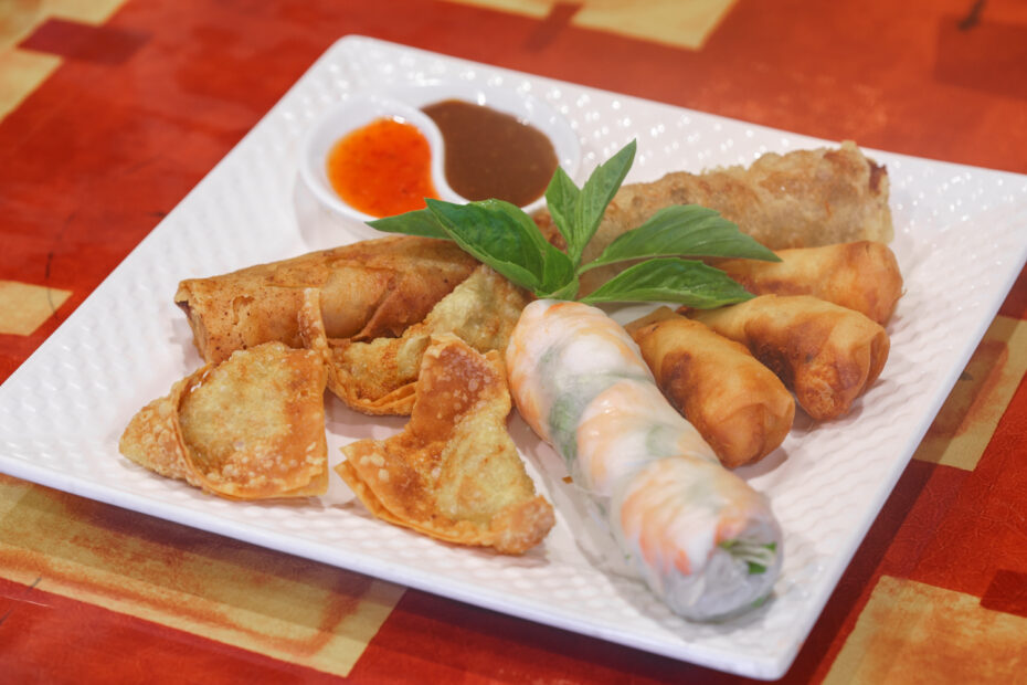 Pho Nom Nom – Noodles | Banh Mi | Grill